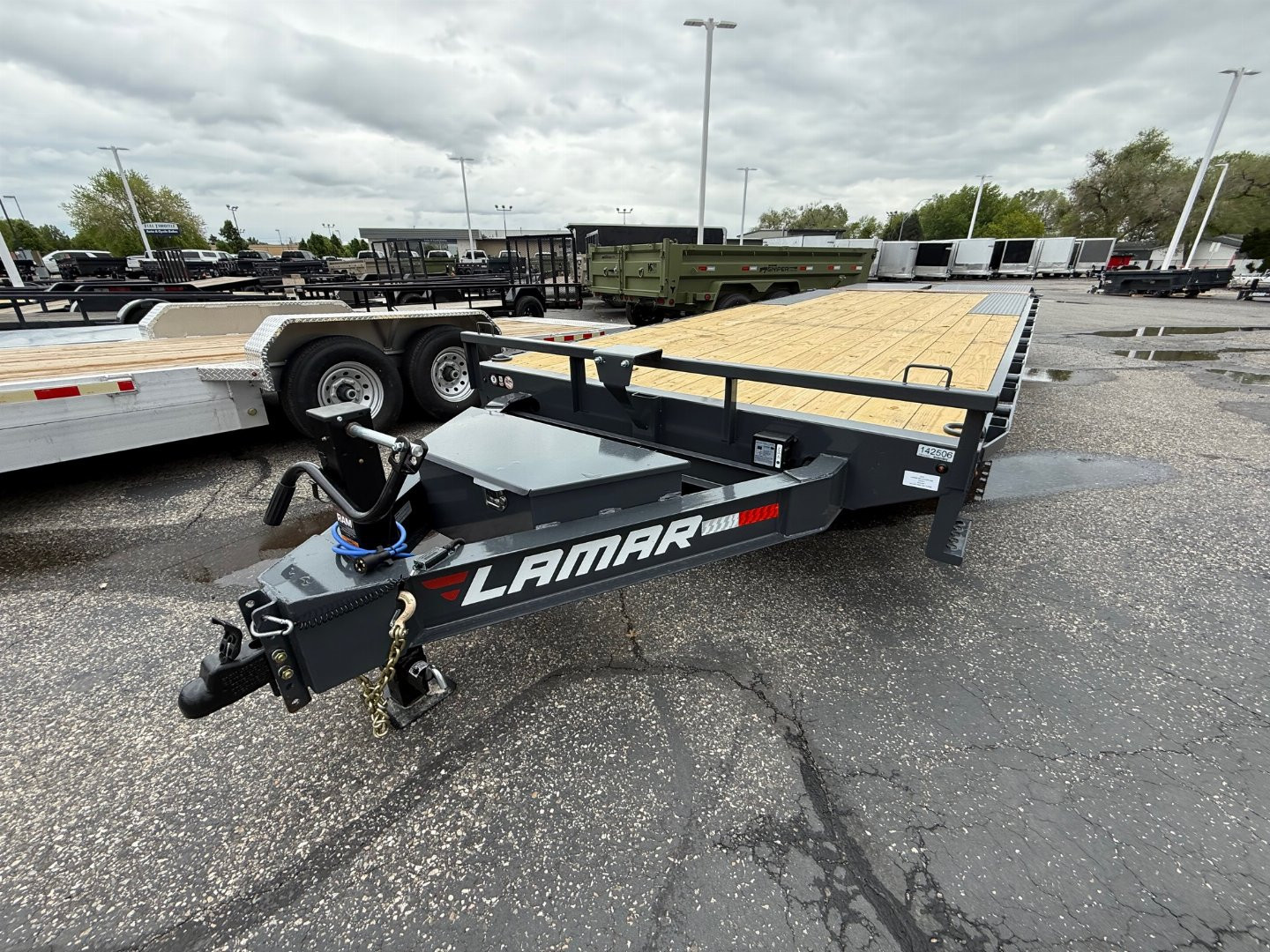 New 2025 Lamar Trailers DECKOVER 14K 102X24 Flatbed Trailer