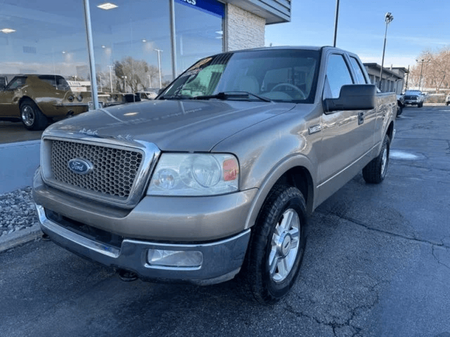 Used 2004 Ford F-150 LARIAT Truck