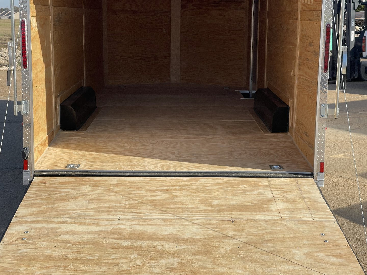 New 2025 Cynergy Cargo 8.5x20TA-Advanced Cargo / Enclosed Trailer for ...