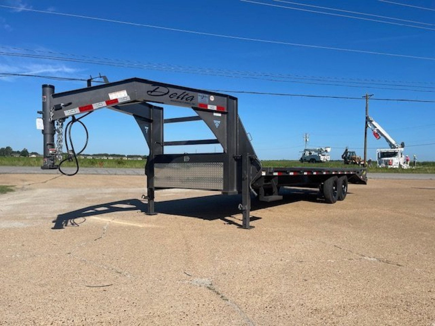 New 2025 Delta Trailers (15.4K) Gooseneck Flatbed Trailer