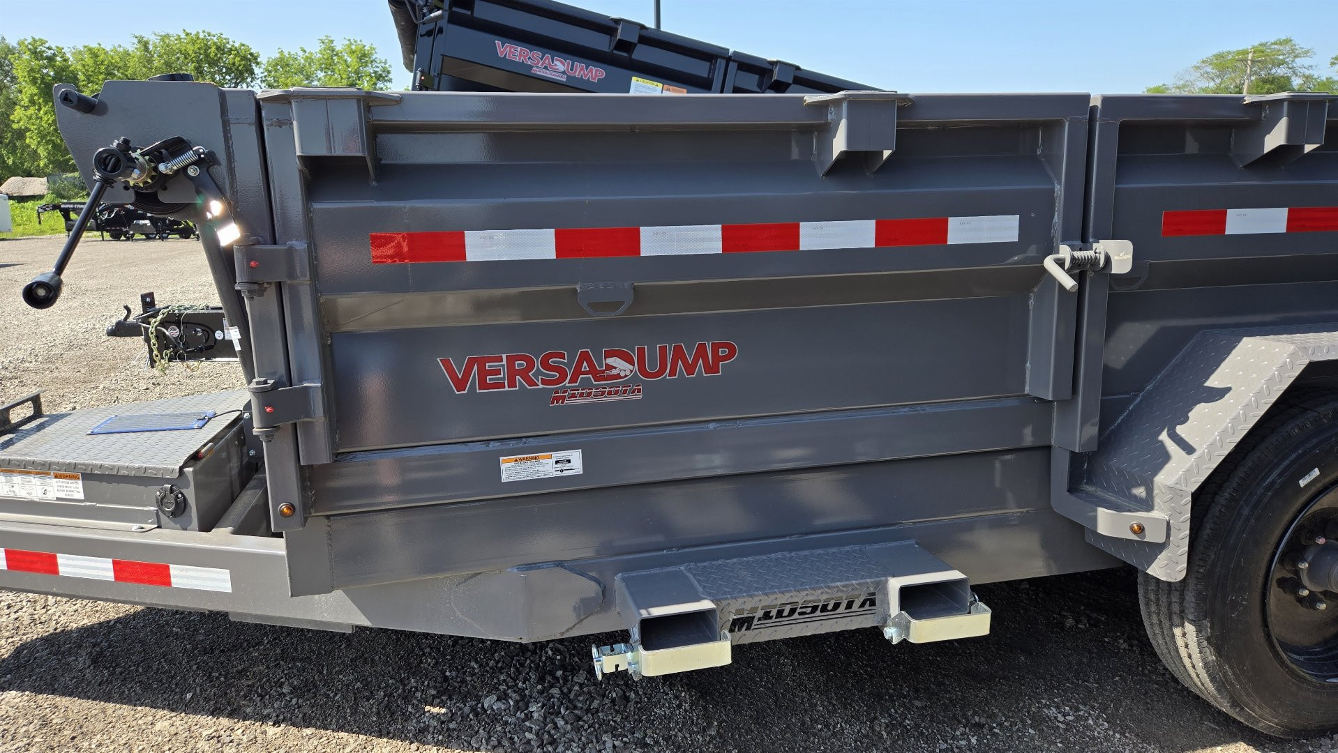New 2025 MIDSOTA 82X14 Versa Telescopic Dump Trailer 17.6K for sale in ...