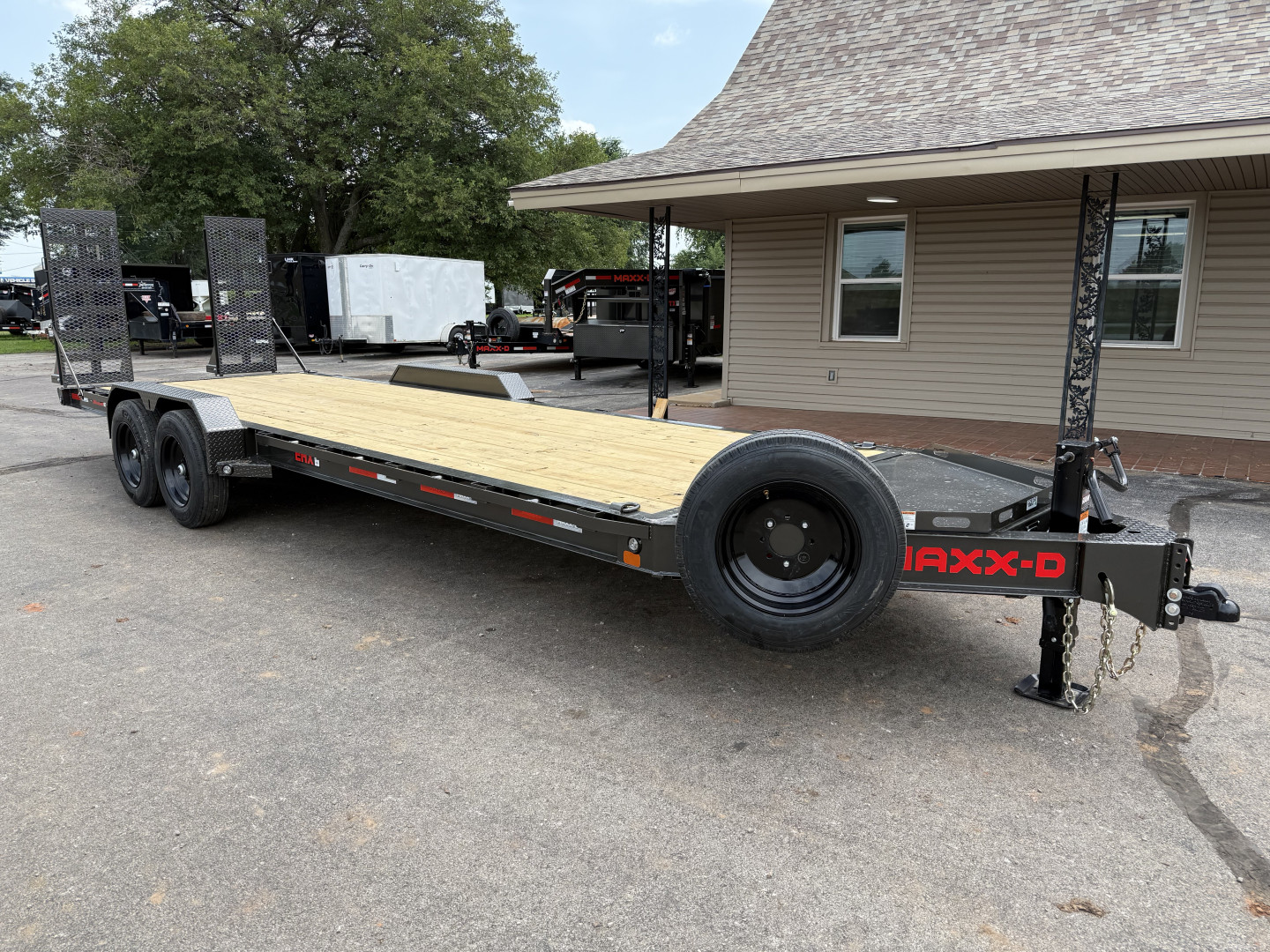 New 2026 MAXX-D 83"x24' BP HD I-Beam Equipment Trailer – EHX