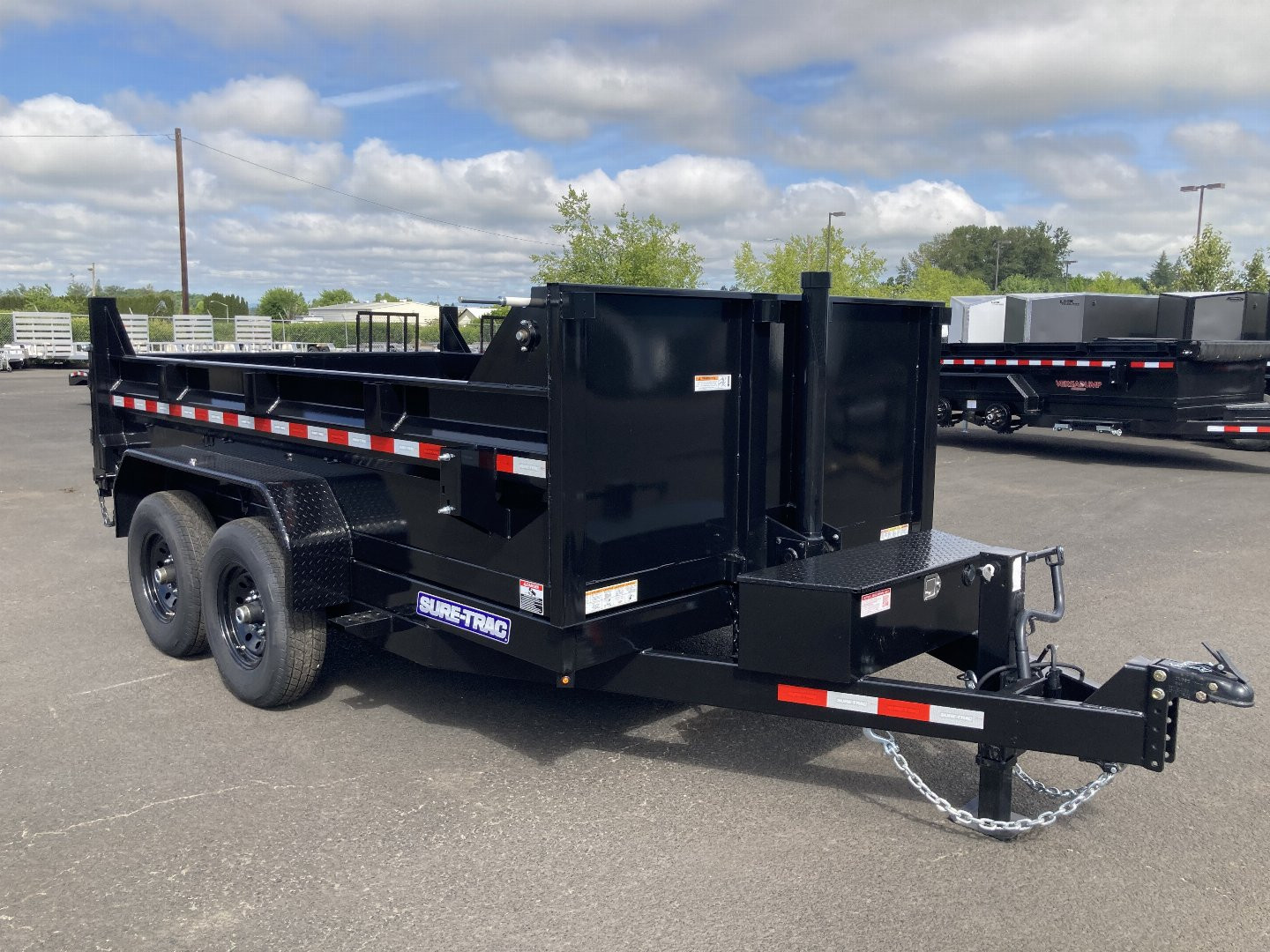 New 2025 Sure-Trac 7x14 Telescopic Lift Dump Trailer