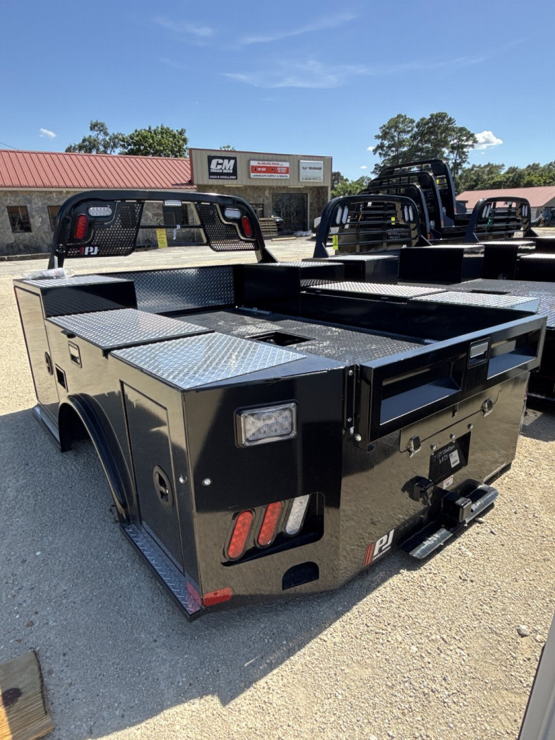 New 2025 CM Truck Beds GT-02975642DLX Truck Bed