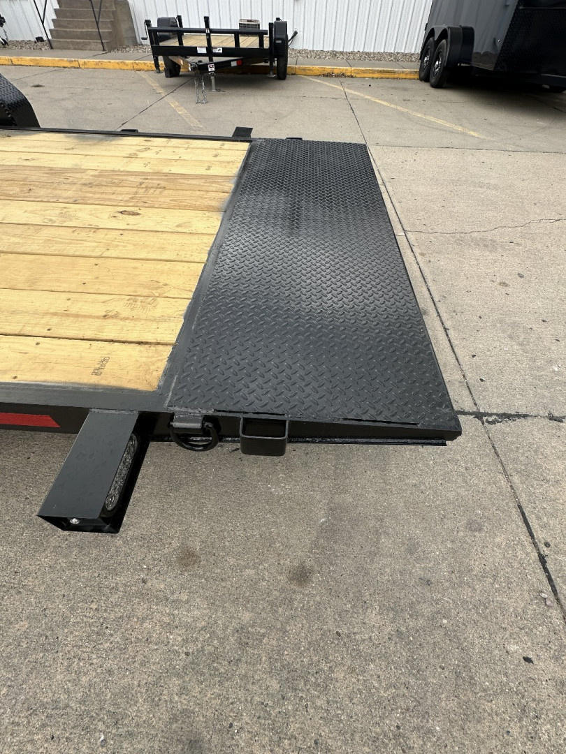 New 2025 Stag Trailers 22' 10K TILT Equipment Trailer