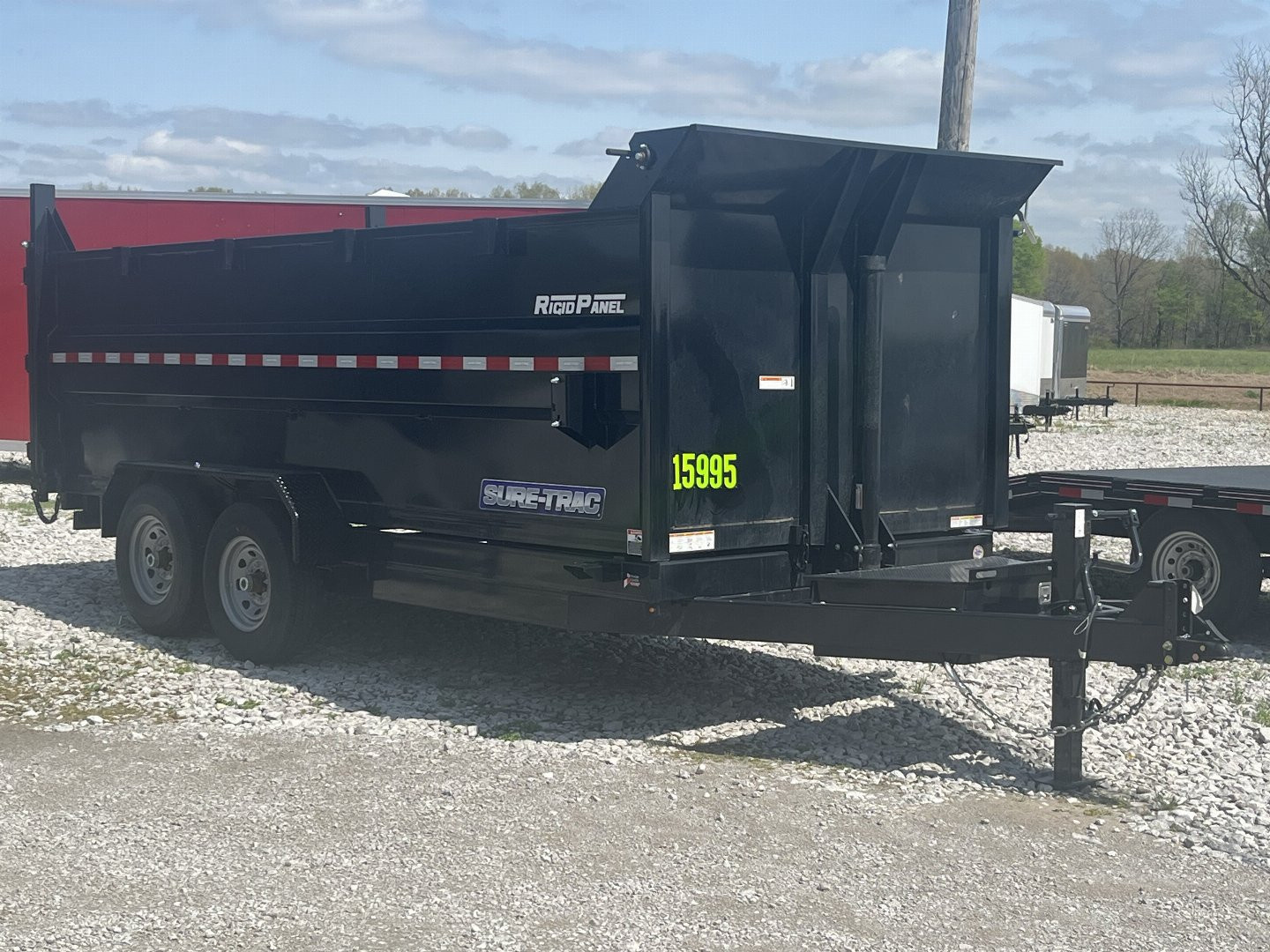 New 2025 Sure-Trac 82X16X4 DUMP TRAILER 14K W/4' WALLS