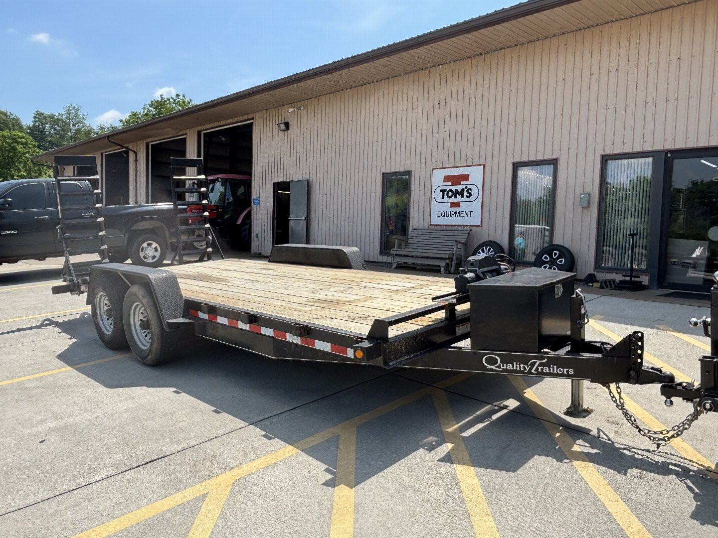 New USED 2021 Quality Trailers 18' (16' + 2' Dovetail) General Duty ...