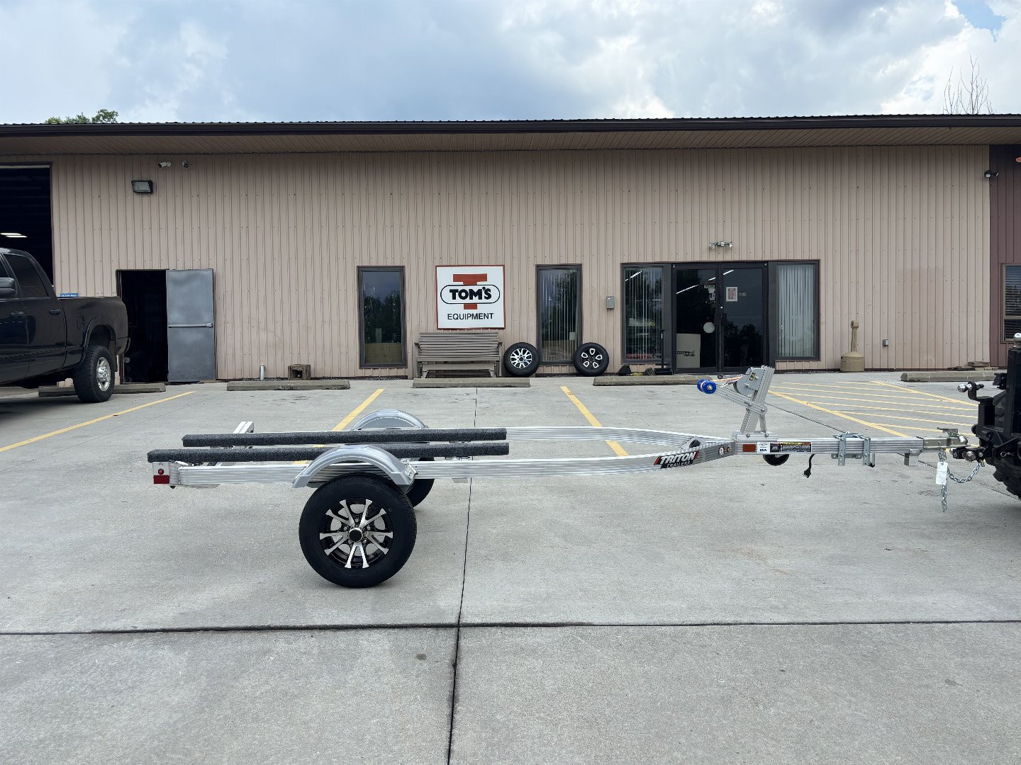 Trailers for Sale - Tom's Equipment and Trailers in Hickory, PA