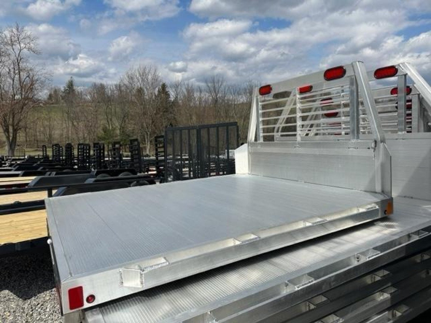 New 2026 Aluma 66077 Aluminum Truck Bed 5'6" X 6'5" (66" X 77") for ...