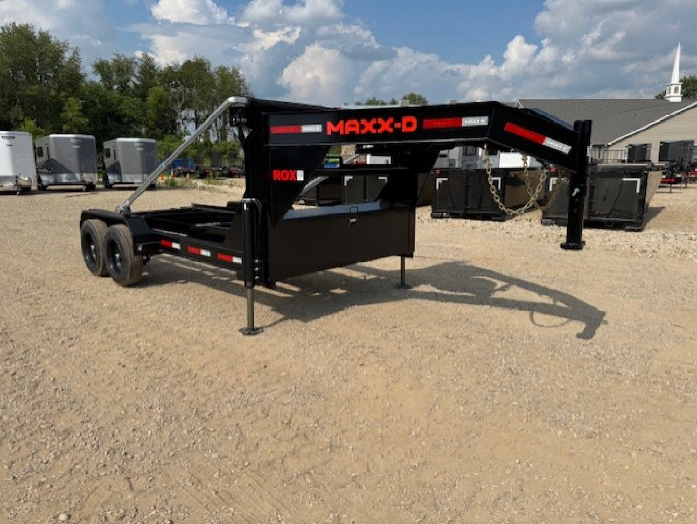 New 2026 MAXX-D ROX8314G Rollster