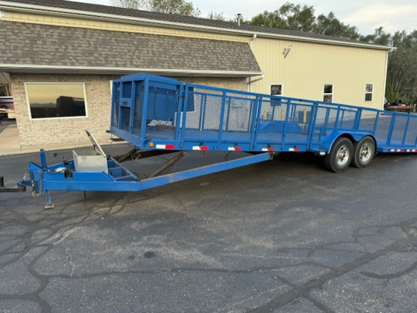 Used 2005 JBE 2AX Tilt Trailer for sale in Middlebury, IN