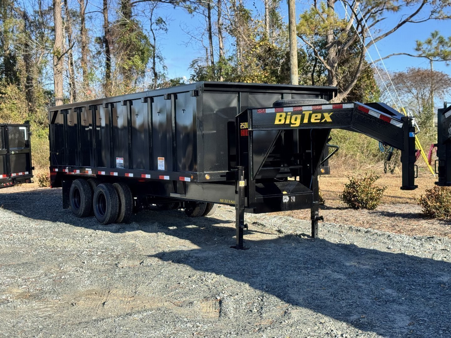 New 2025 Big Tex Trailers 25DU 20' Gooseneck Dual Tandem Dump Trailer