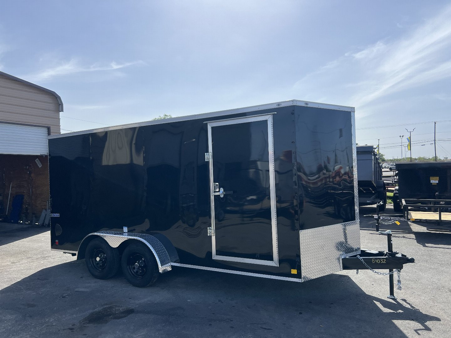 Enclosed / Cargo Trailers - Mid Valley Trailers in Texas