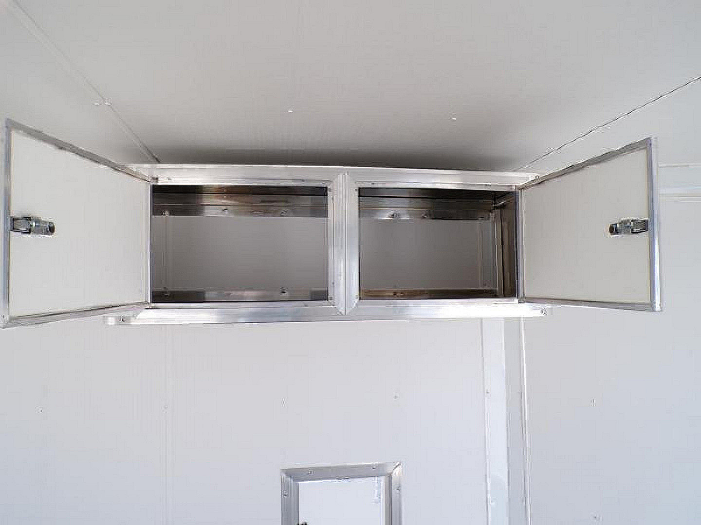 Used 2022 STEALTH PREDATOR 8.5X25-Enclosed Snowmobile Trailer - 853 for ...