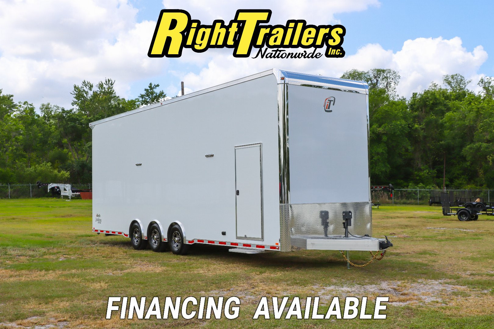 New 2025 8.5X32 inTech Stacker