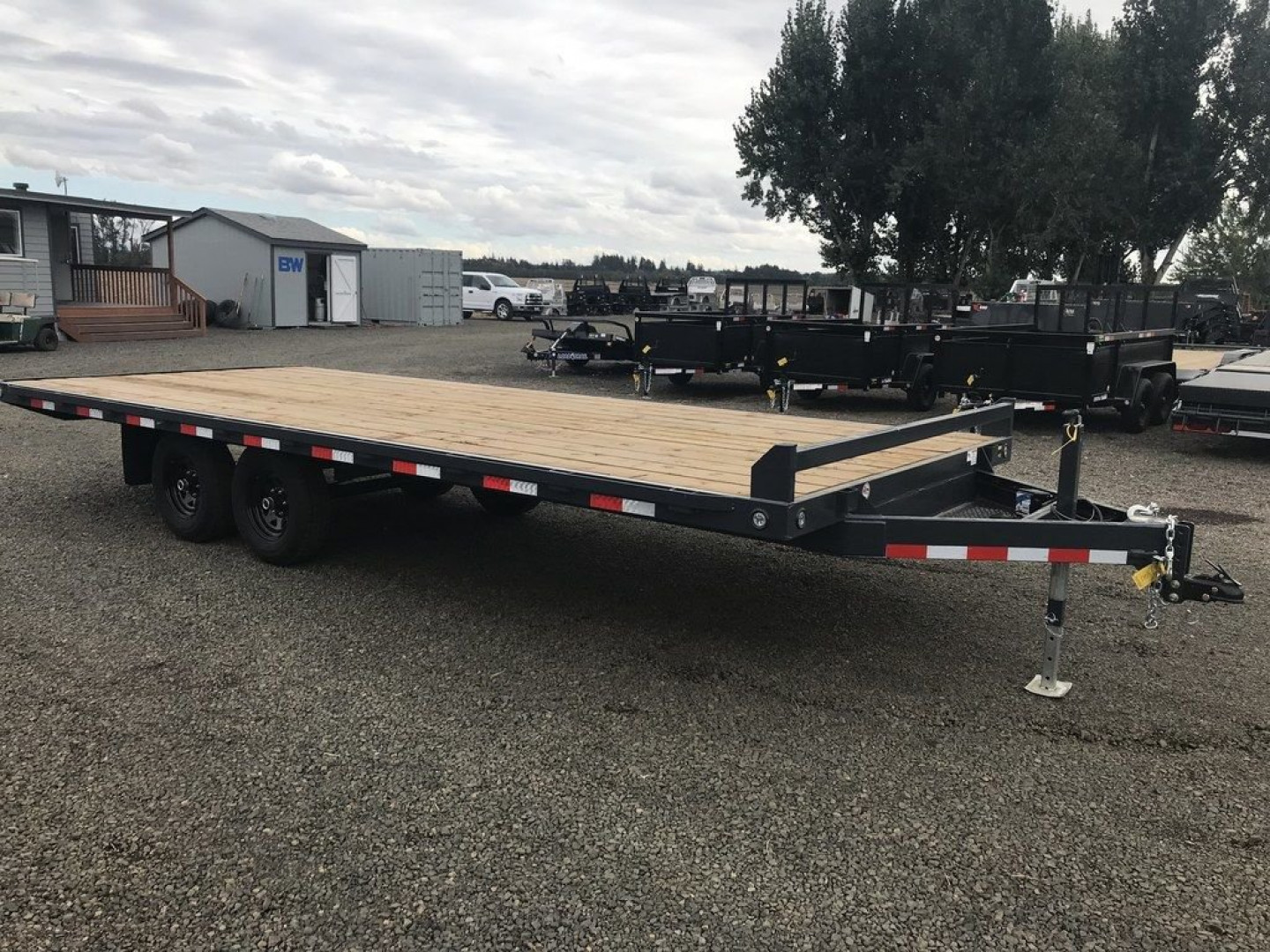 New 2022 Fabform Industries Heavy Duty Flatbeds HD820-10K Deckover ...