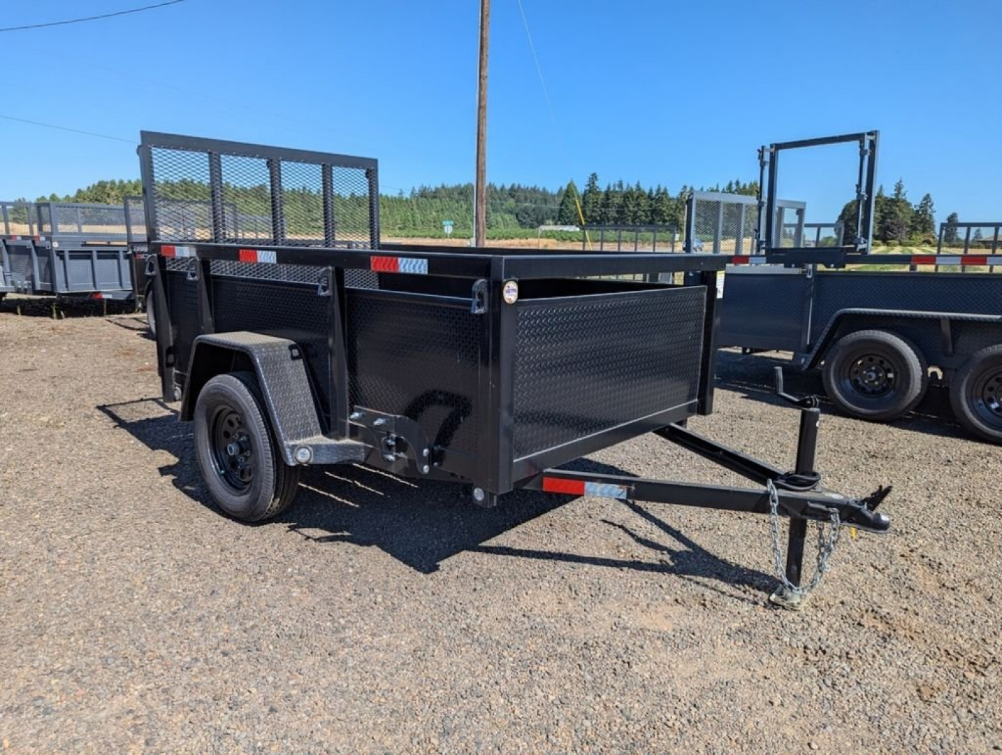 New 2023 Fabform Industries Deluxe Box DBX58-3K Utility Trailer