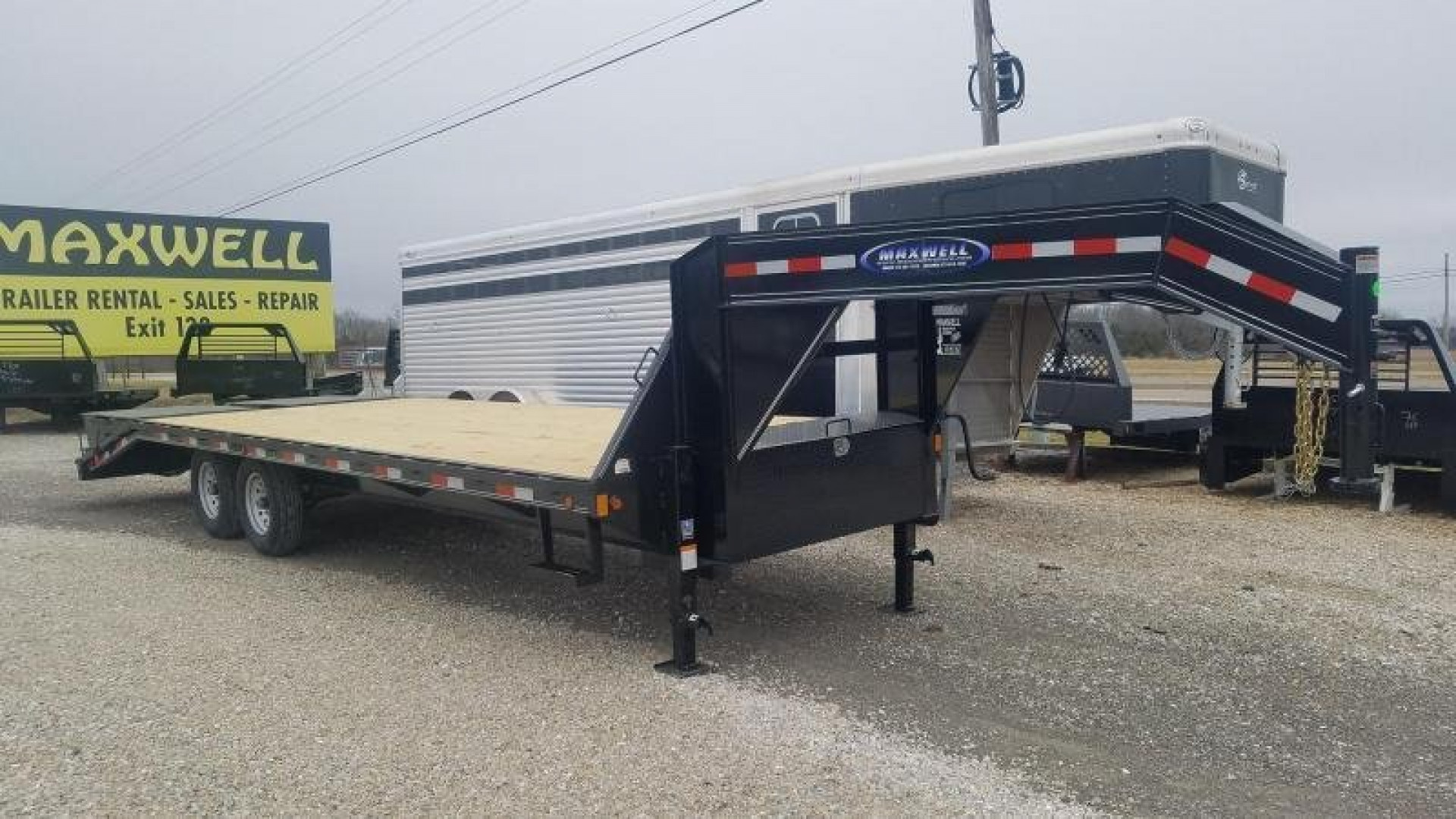 New 2022 Maxwell DC Gooseneck Flatbed Trailer*** for sale in Columbia, MO