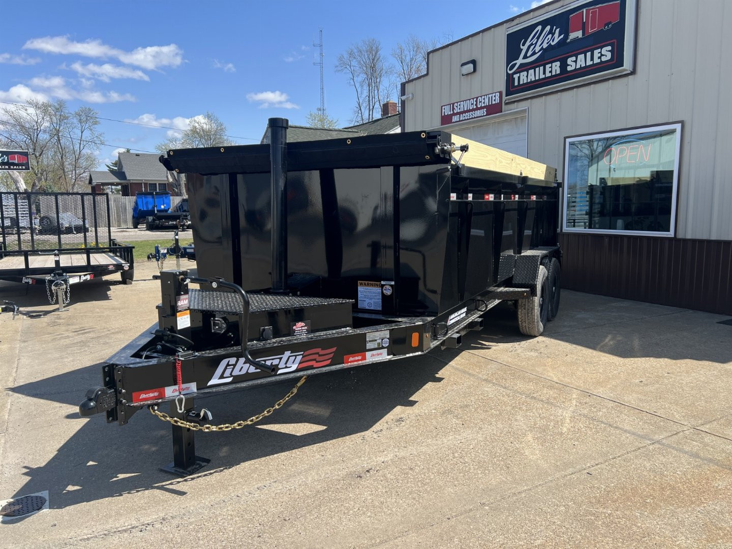 New 2025 Liberty Trailers 83x16 Highside Dump 14K rated Telescopic w/ Spare