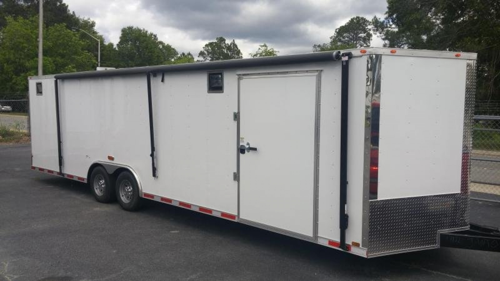 New 8.5 x 28 TA3 Car / Racing Trailer