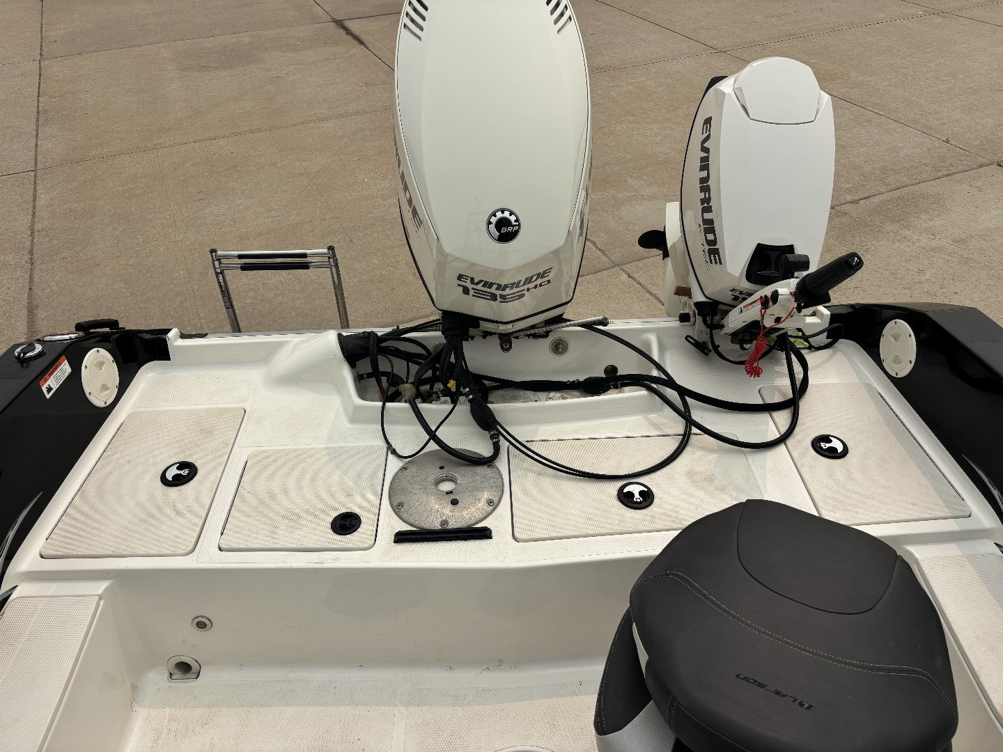 Used 2014 Polaris Larson FX 1750 Fishing Boat