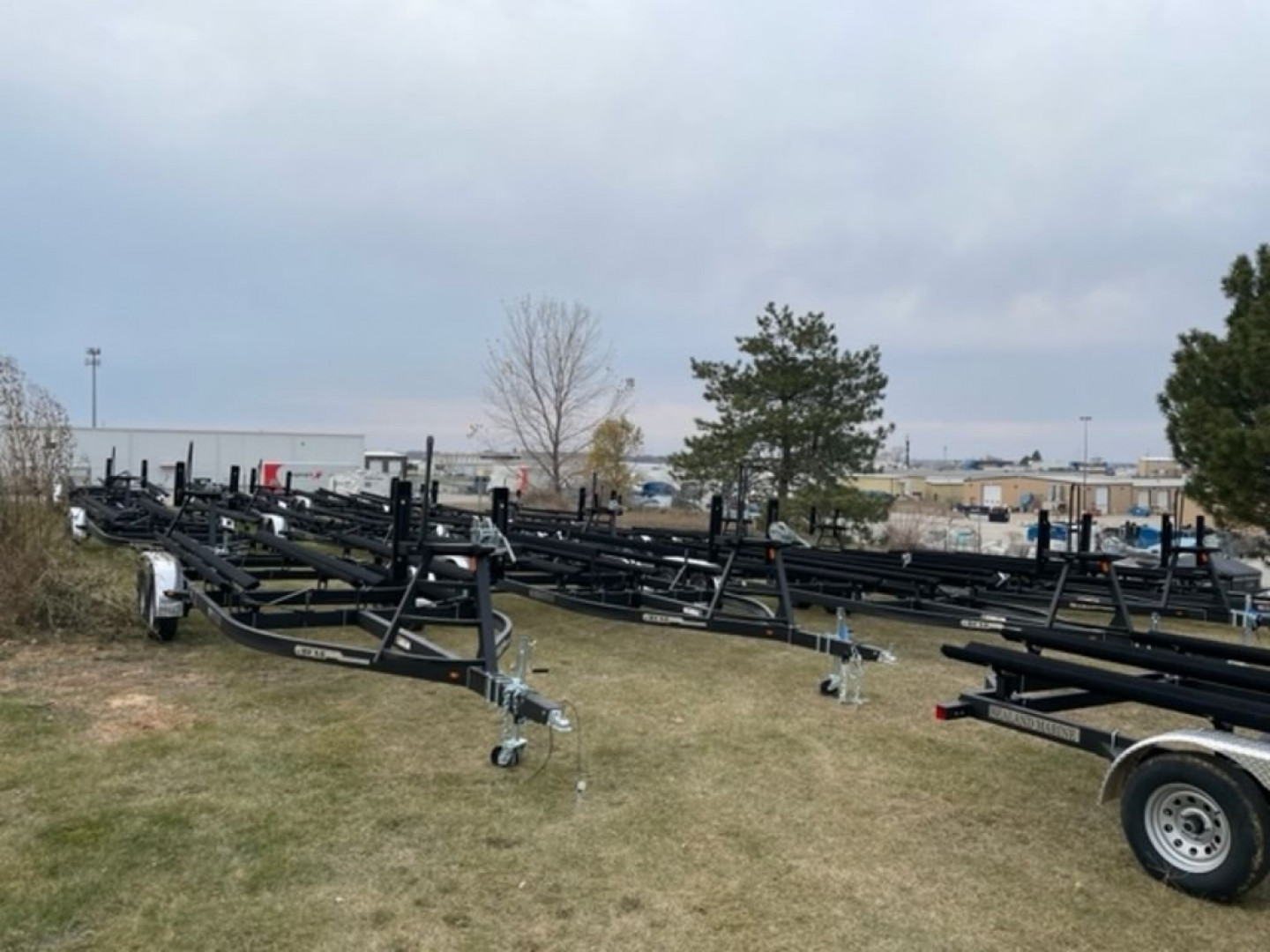New NEW Bear Trailer Manufacturing Pontoon/Tritoon Trailers