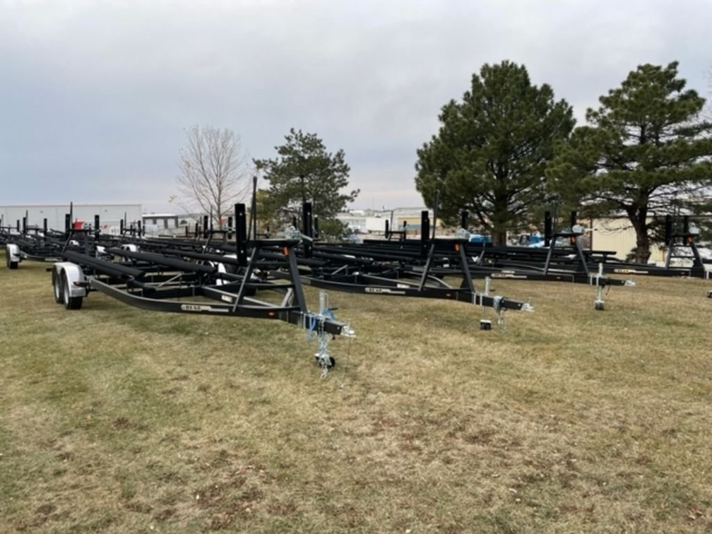 New NEW Bear Trailer Manufacturing Pontoon/Tritoon Trailers