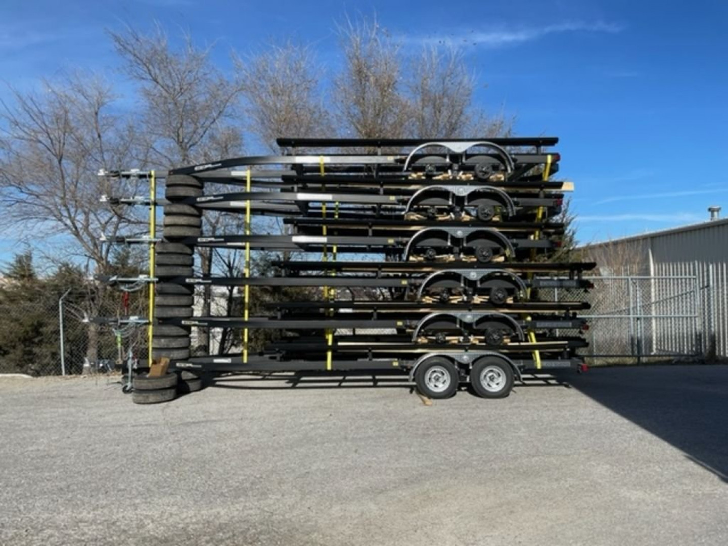 New NEW Bear Trailer Manufacturing Pontoon/Tritoon Trailers