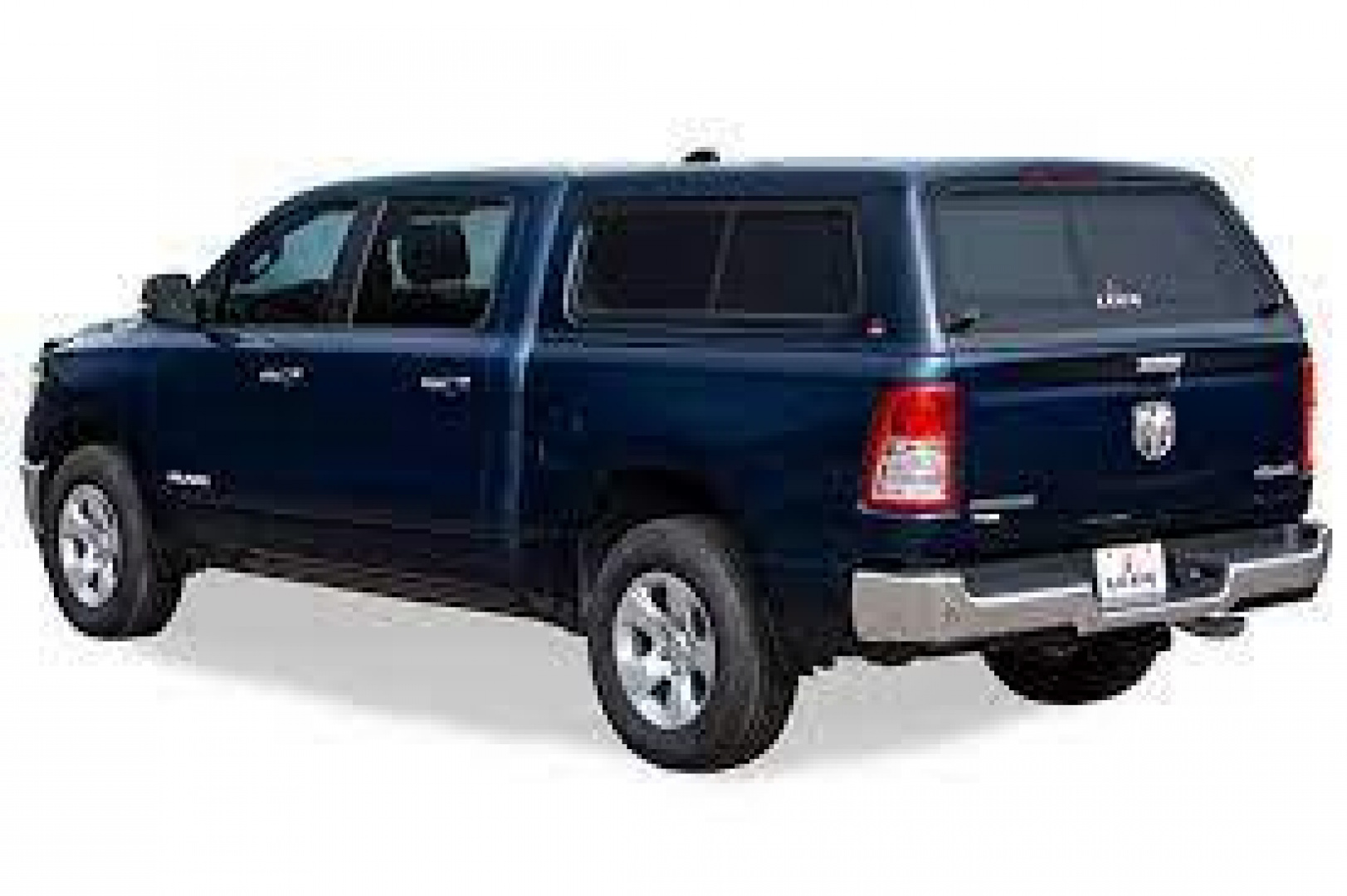 New Leer 100XQ CAB HIGH FIBERGLASS Truck Cap