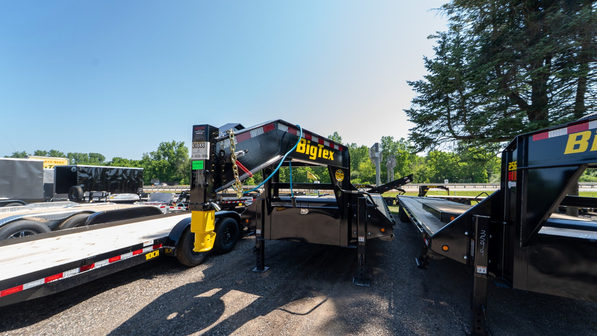 New 2025 Big Tex Trailers 25FT 23.9K GVWR W/MEGA RAMPS Equipment Trailer