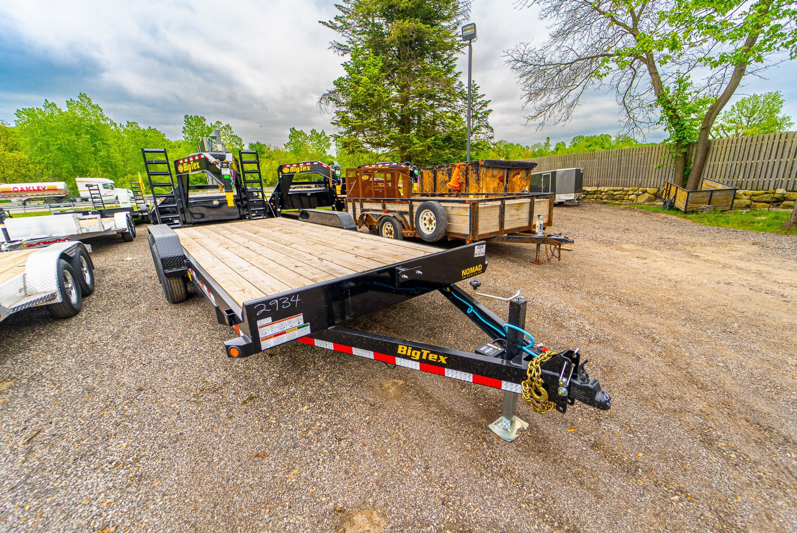 New 2025 Big Tex Trailers 25FT 23.9K GVWR W/MEGA RAMPS Equipment Trailer