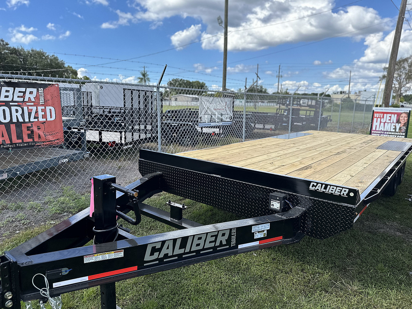 New 2025 Caliber Trailer Mfg 8.5X24' 14K DECKOVER EQUIPMENT Equipment ...
