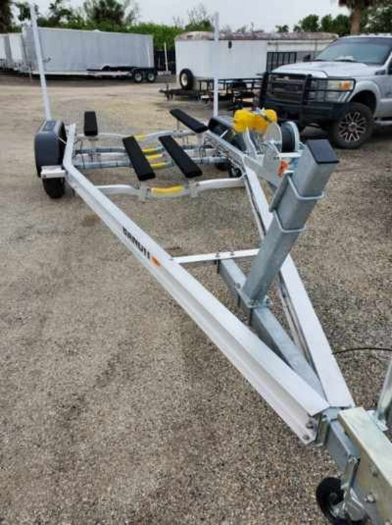 New 2025 Bandit ALUMINUM TANDEM AXLE 7000 LB GVWR 18-20FT BOAT TRAILER ...