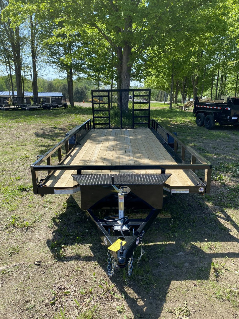 New 2025 Sure-Trac 7X20 7K Utility Trailer