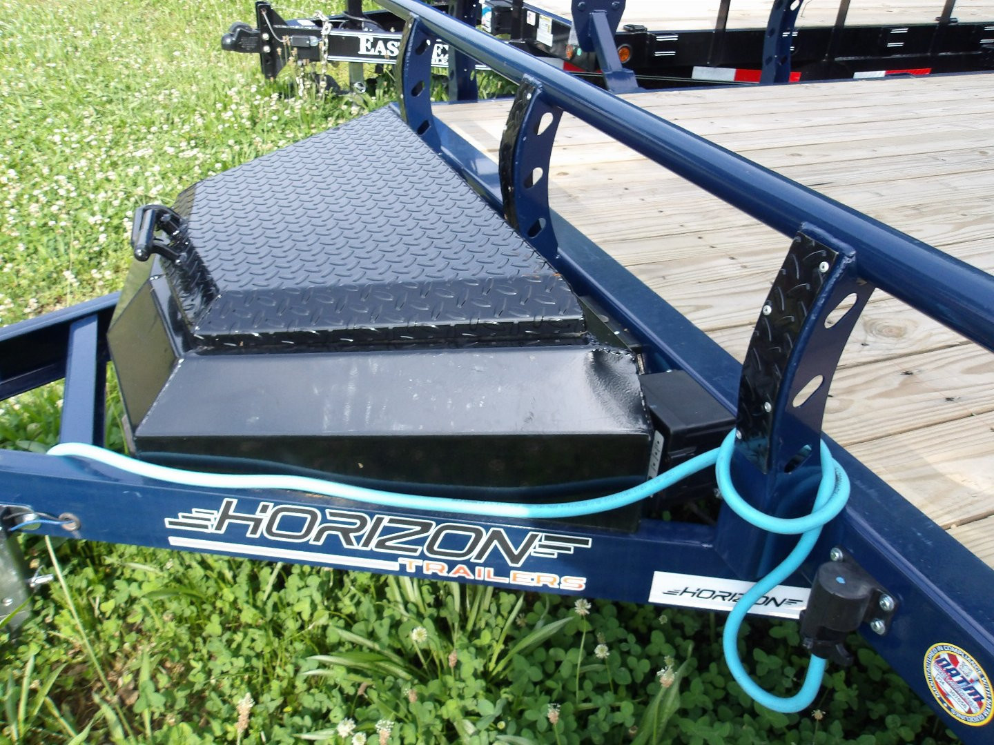 New 2025 Horizon Trailers UZ78218 Utility Trailer