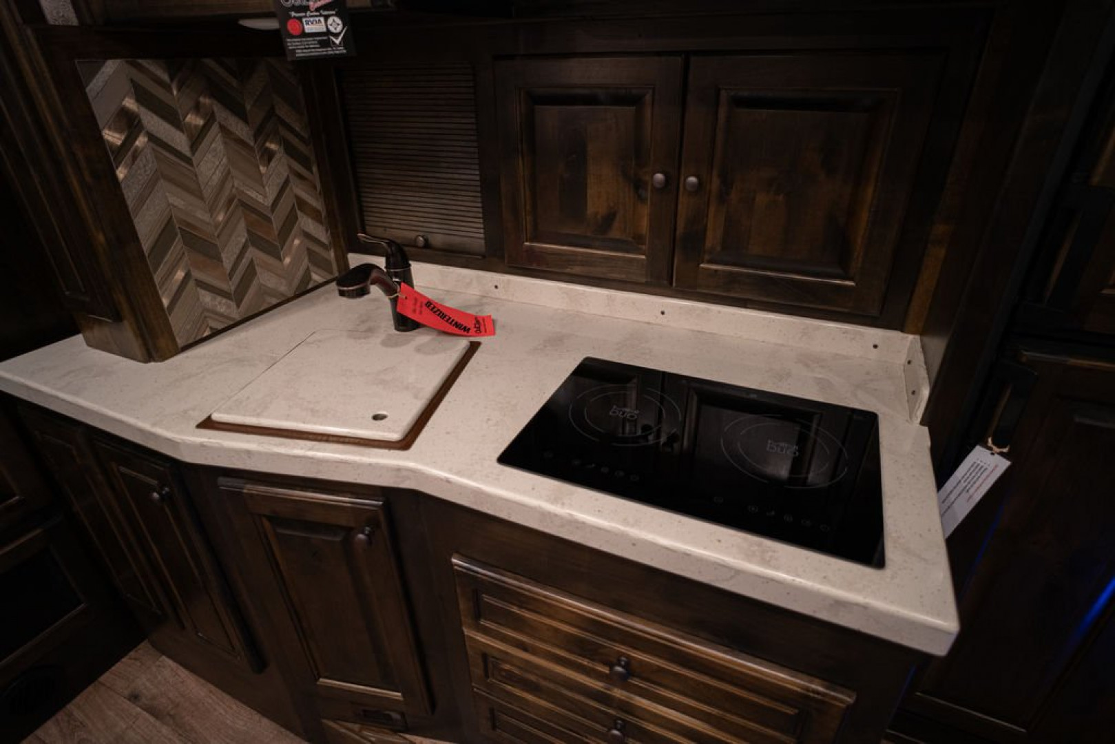 New 2025 Bloomer 4 Horse Gooseneck with Rear Tack Outlaw Living ...