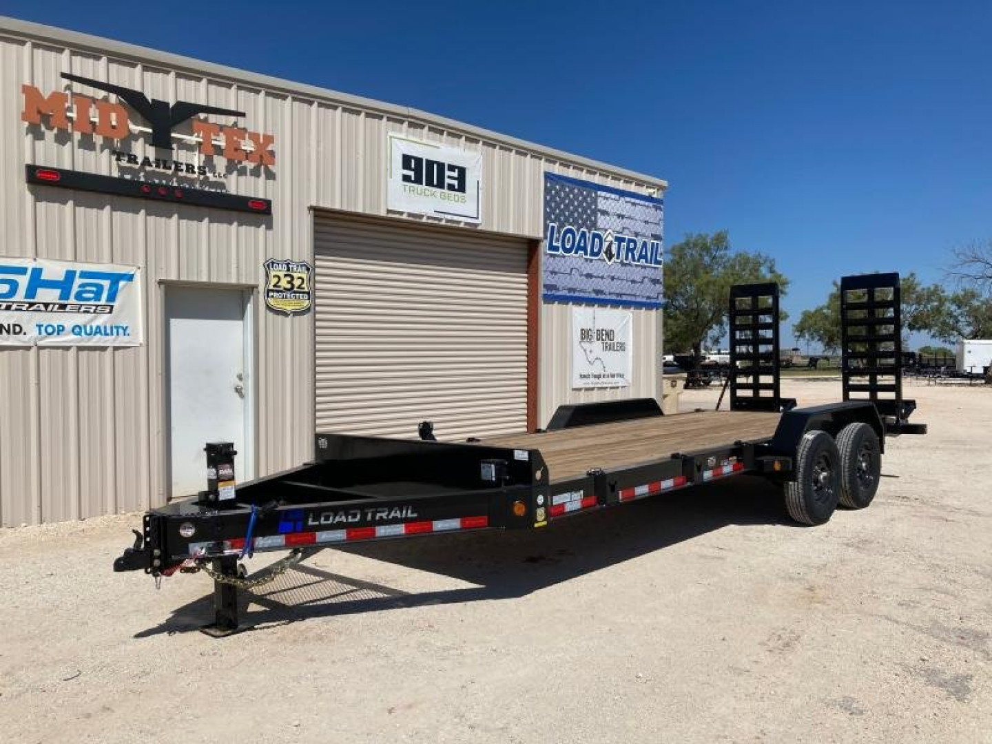 New 2025 LOAD TRAIL 83" X 20' TANDEM AXLE CARHAULER 8" I-BEAM FRAME