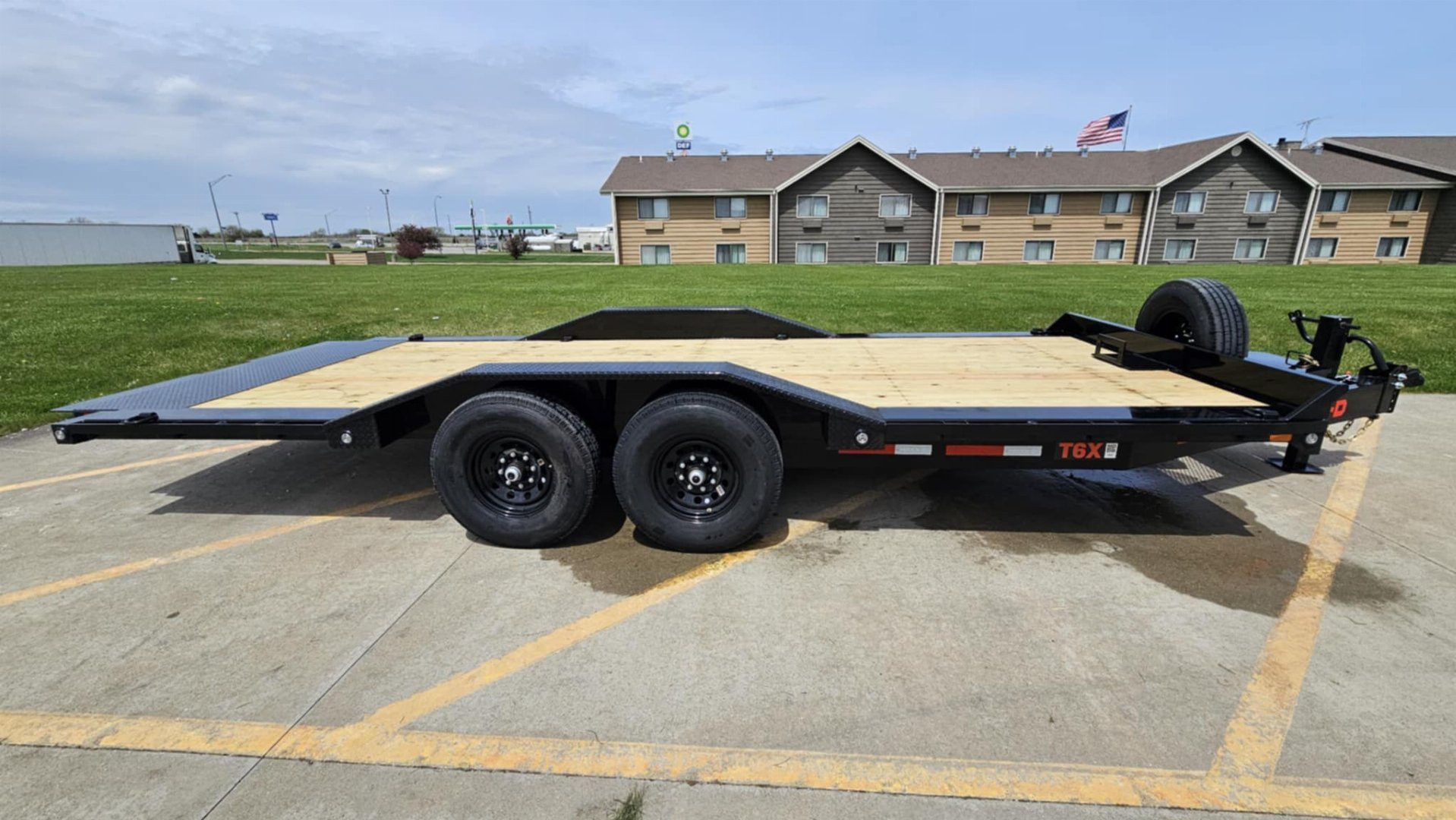 New 2025 MAXX-D 20' x 102" 14K Channel Power Tilt Trailer