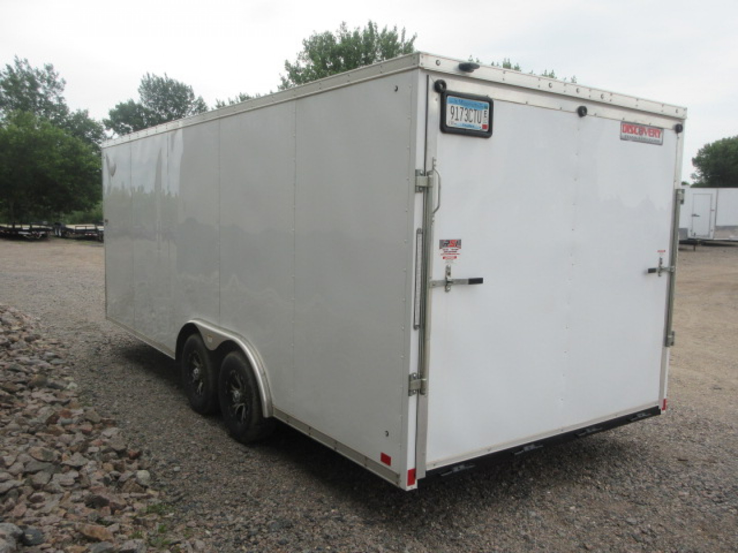Used 2020 Discovery Trailers 8.5' x 20' Discovery Enclosed Trailer ...