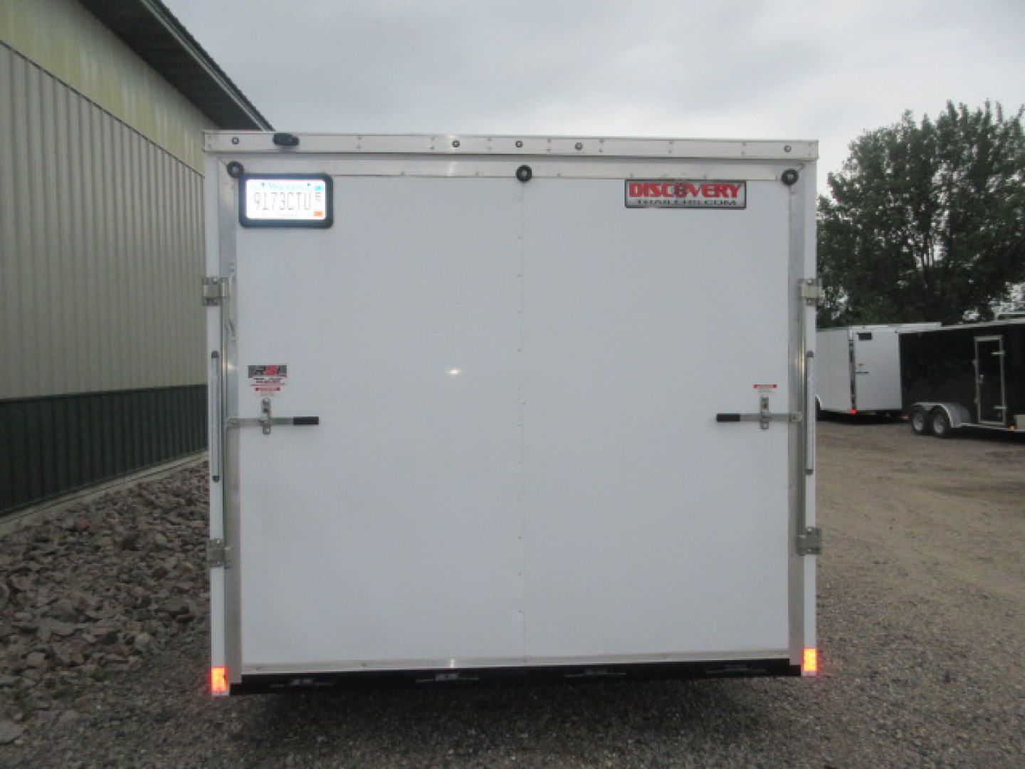 Used 2020 Discovery Trailers 8.5' x 20' Discovery Enclosed Trailer ...