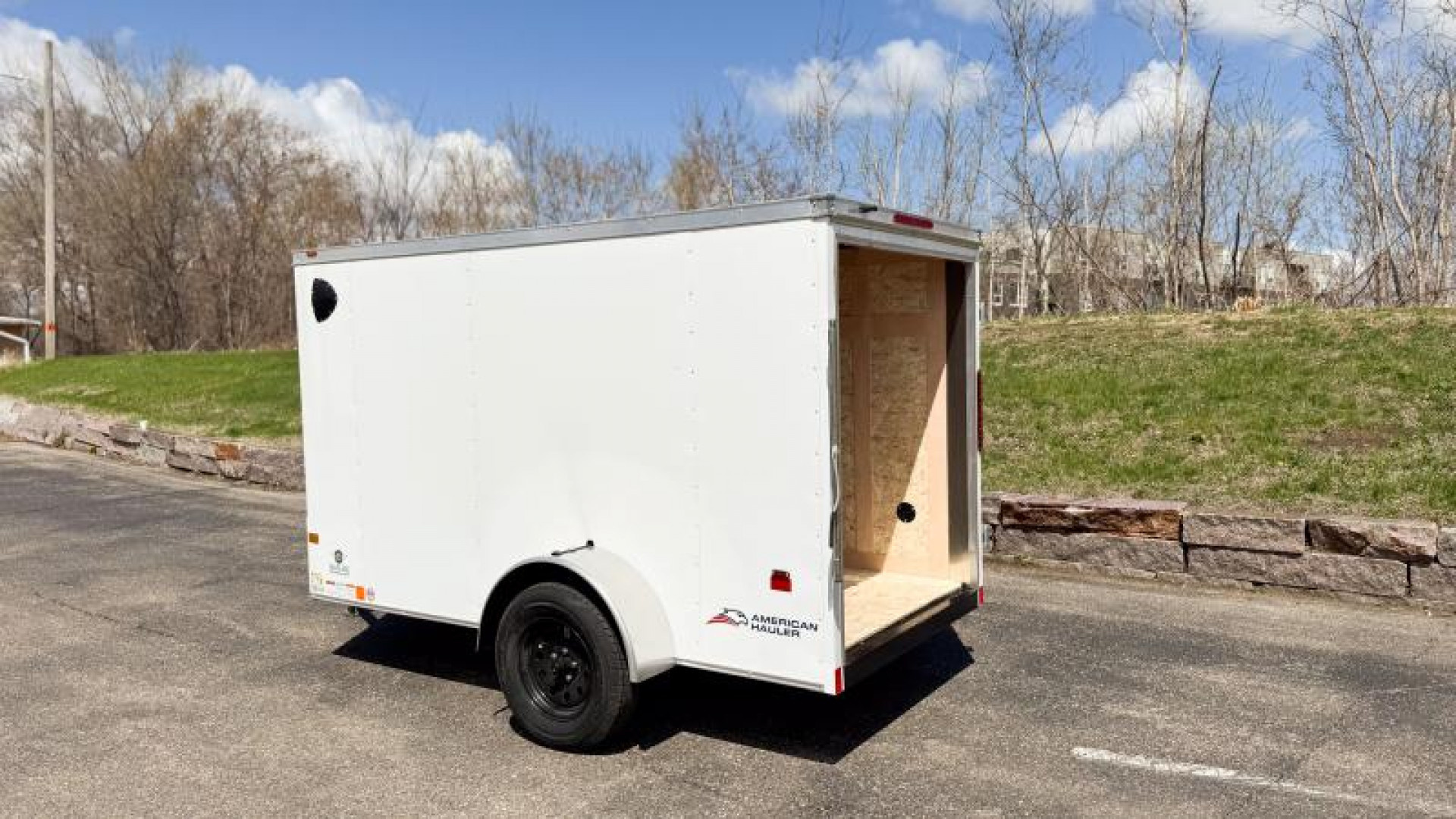 New Deluxe American Hauler 5x10 Enclosed Trailer - 5'6" Int. - Single ...