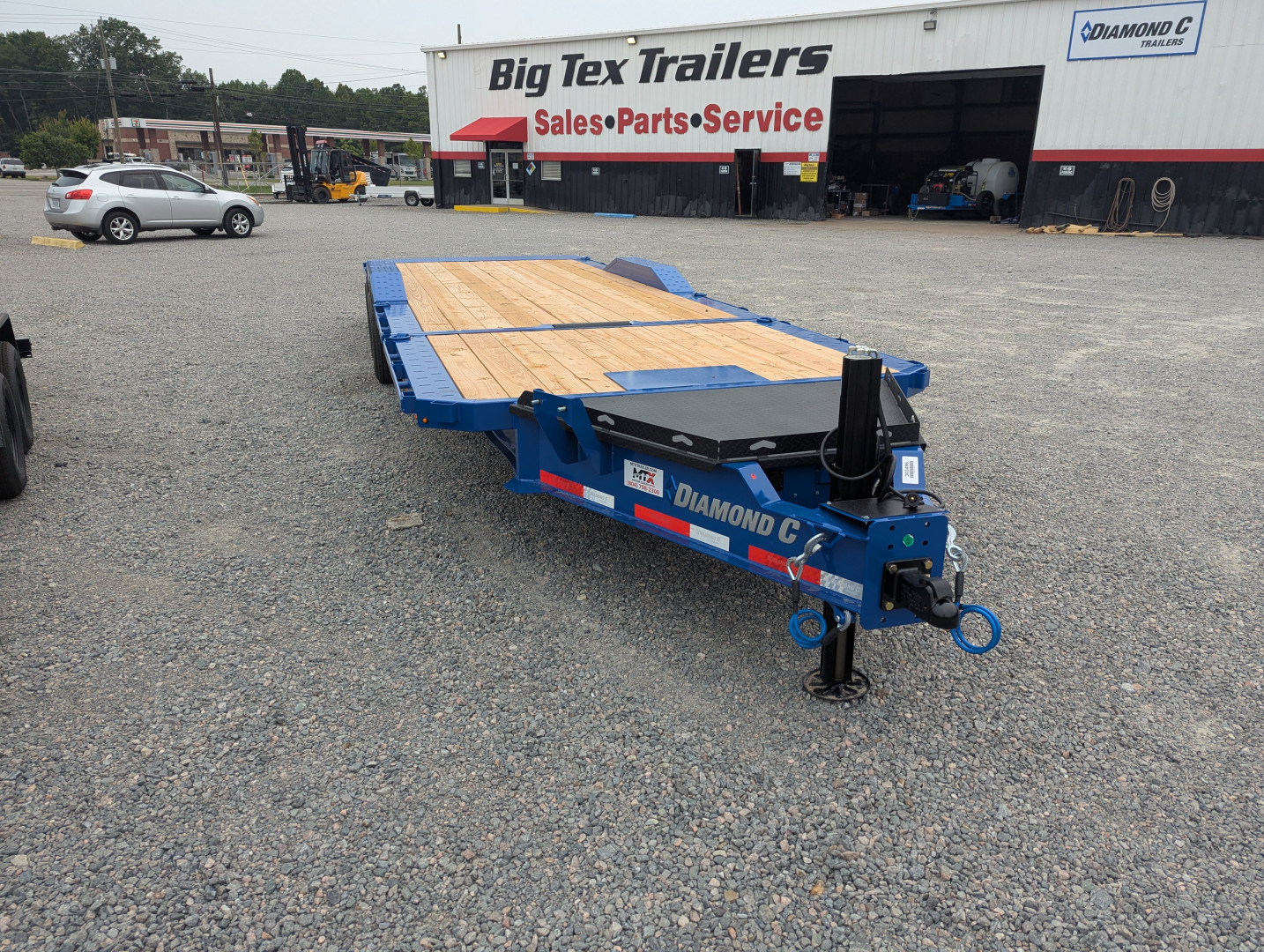 New 2025 Diamond C Trailers Diamond C HXD 208 24' Tilt Equipment Trailer