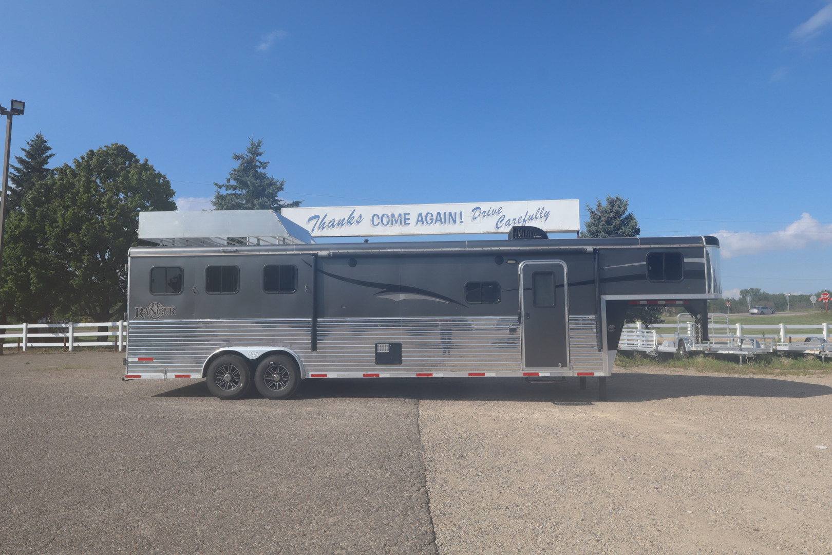 Used 2015 Bison Trailers 3 Horse LQ Trailer