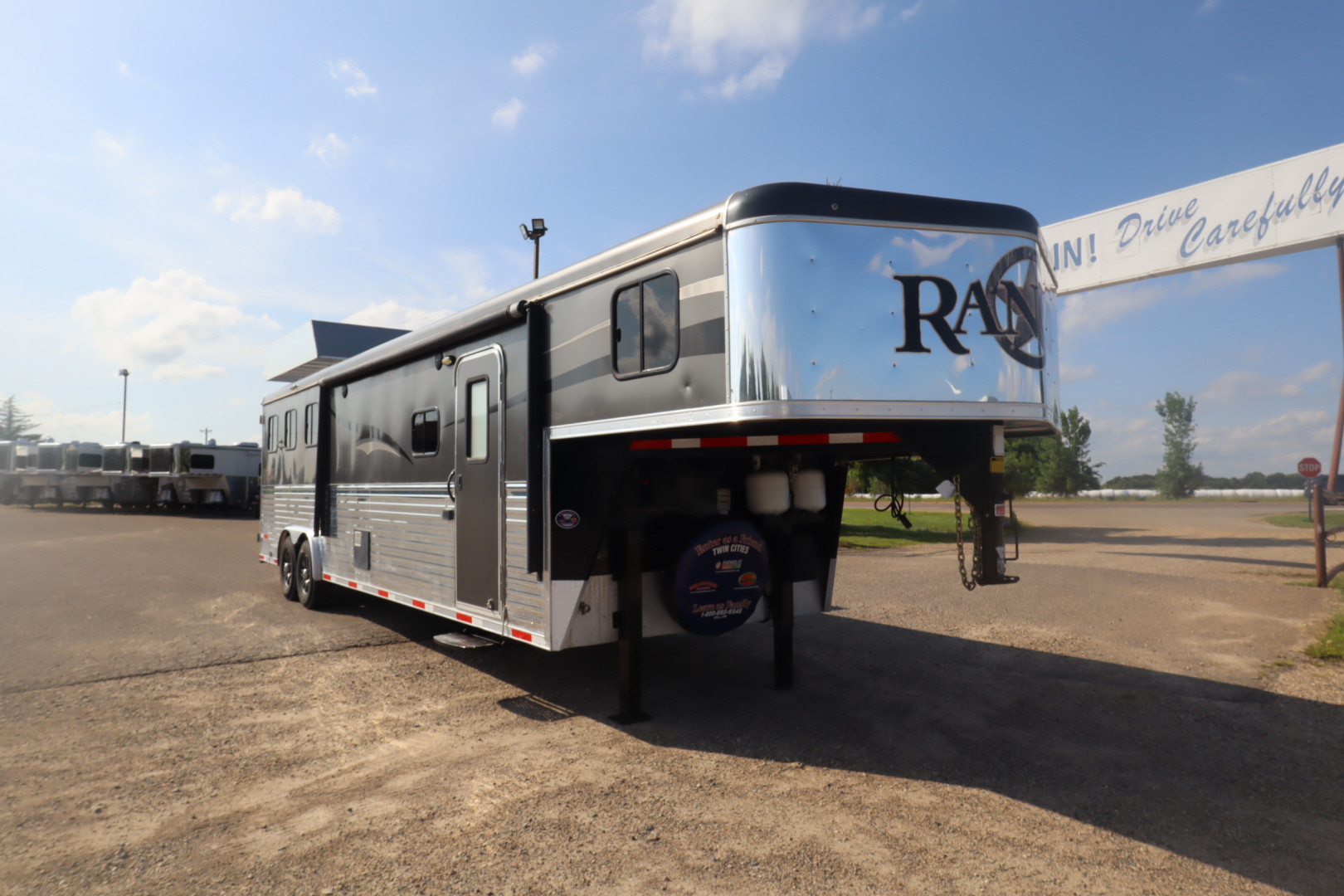 Used 2015 Bison Trailers 3 Horse LQ Trailer