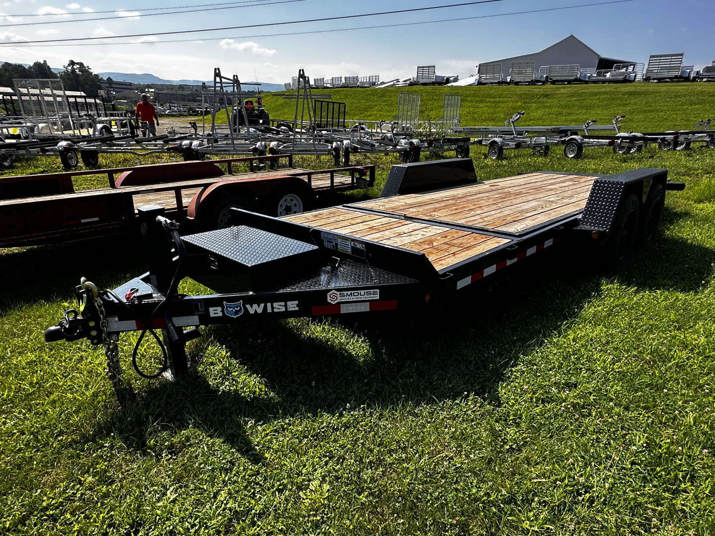 Used 2025 BWise (4+16) Lo Pro Gravity Split Tilt Trailer for sale in ...