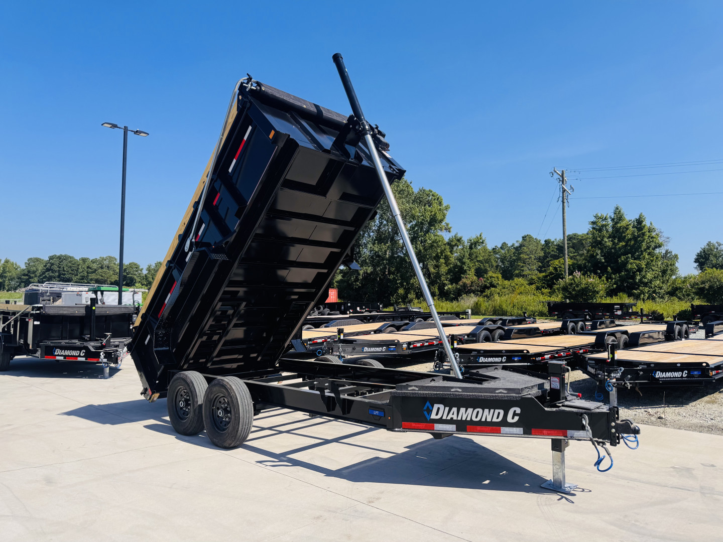 New 2026 Diamond C Trailers LPT207 7x14 Telescopic Dump Trailer w/ 32 ...
