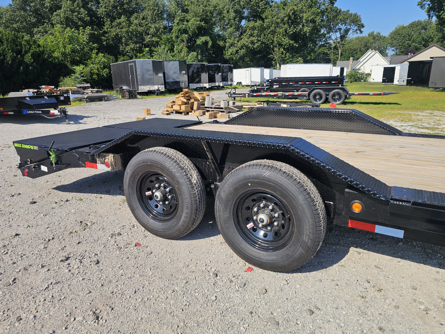New 2025 Load Trail 102 X 22 14K CAR HAULER MAX RAMPS EQUIPMENT for ...