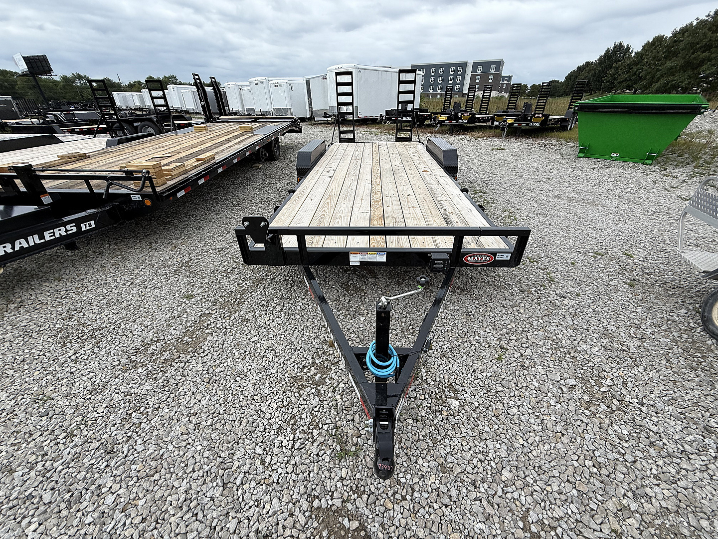 New 2026 PJ TRAILER EQUIPMENT CE202 83X20 TA DOVETAIL W/ STAND UP RAMPS ...