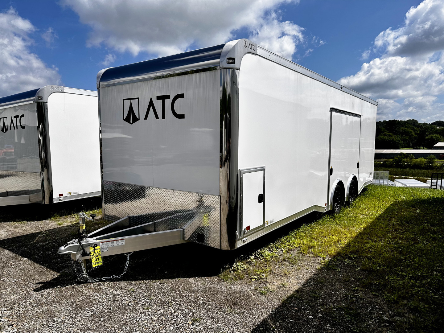 New NEW 2025 ATC 8.5 x 24 ROM400 Enclosed ALUMINUM Car Hauler w/ PED Door