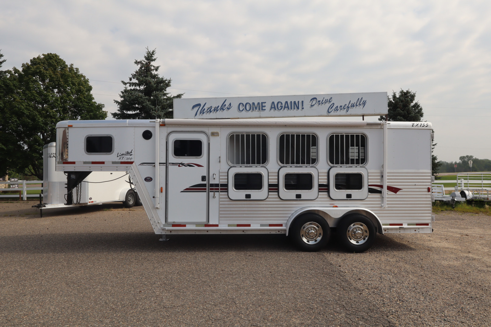 Used 2004 Exiss Trailers 3 Horse Weekender Trailer